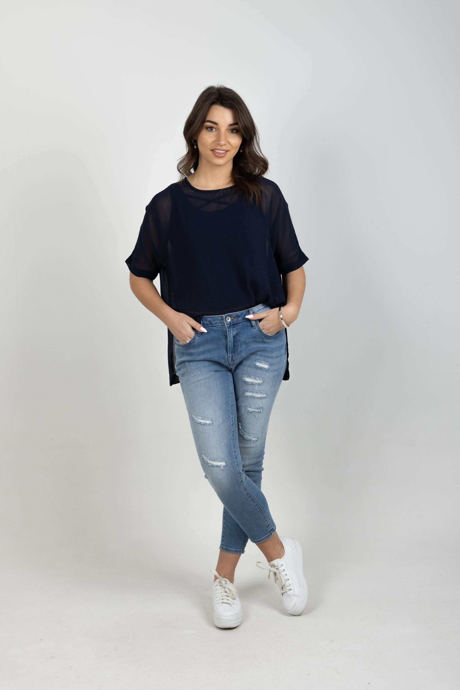 GRACE TEE BLUE NOIR – Blank Space