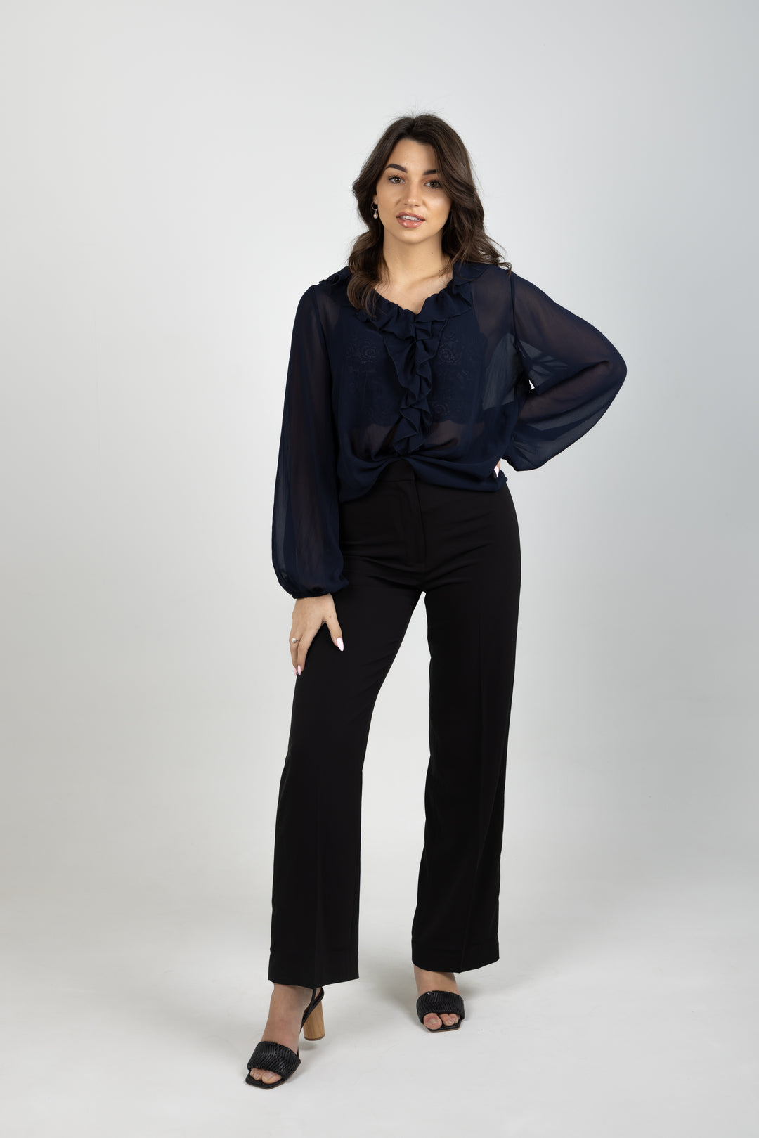 SARAH TOP BLUE NOIR – Blank Space