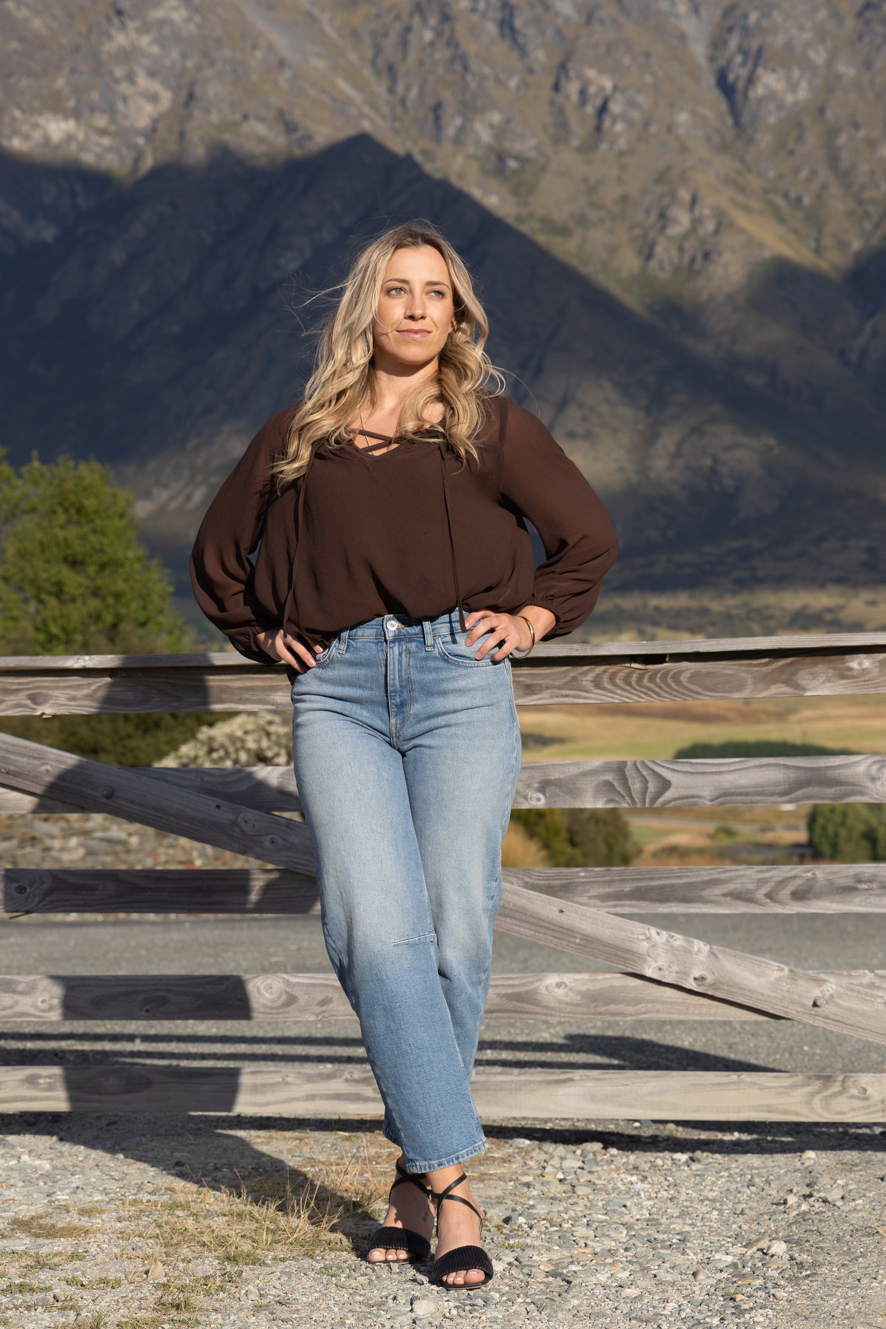AMY TOP CHOCOLAT – Blank Space