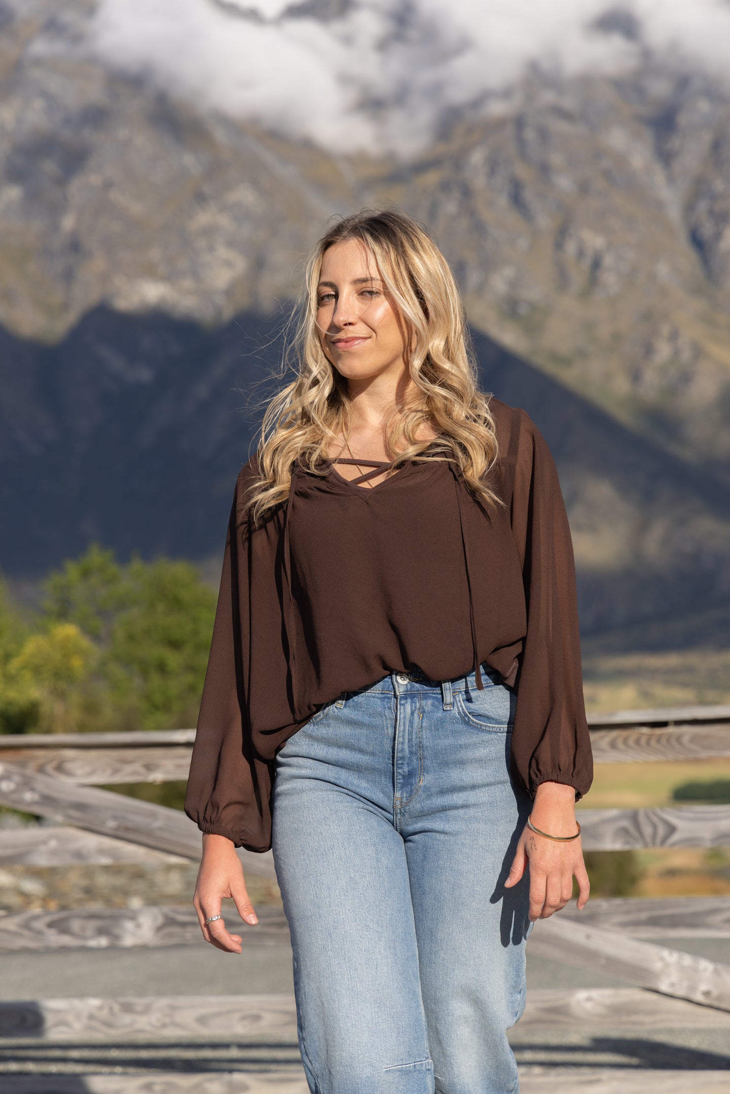 AMY TOP CHOCOLAT – Blank Space