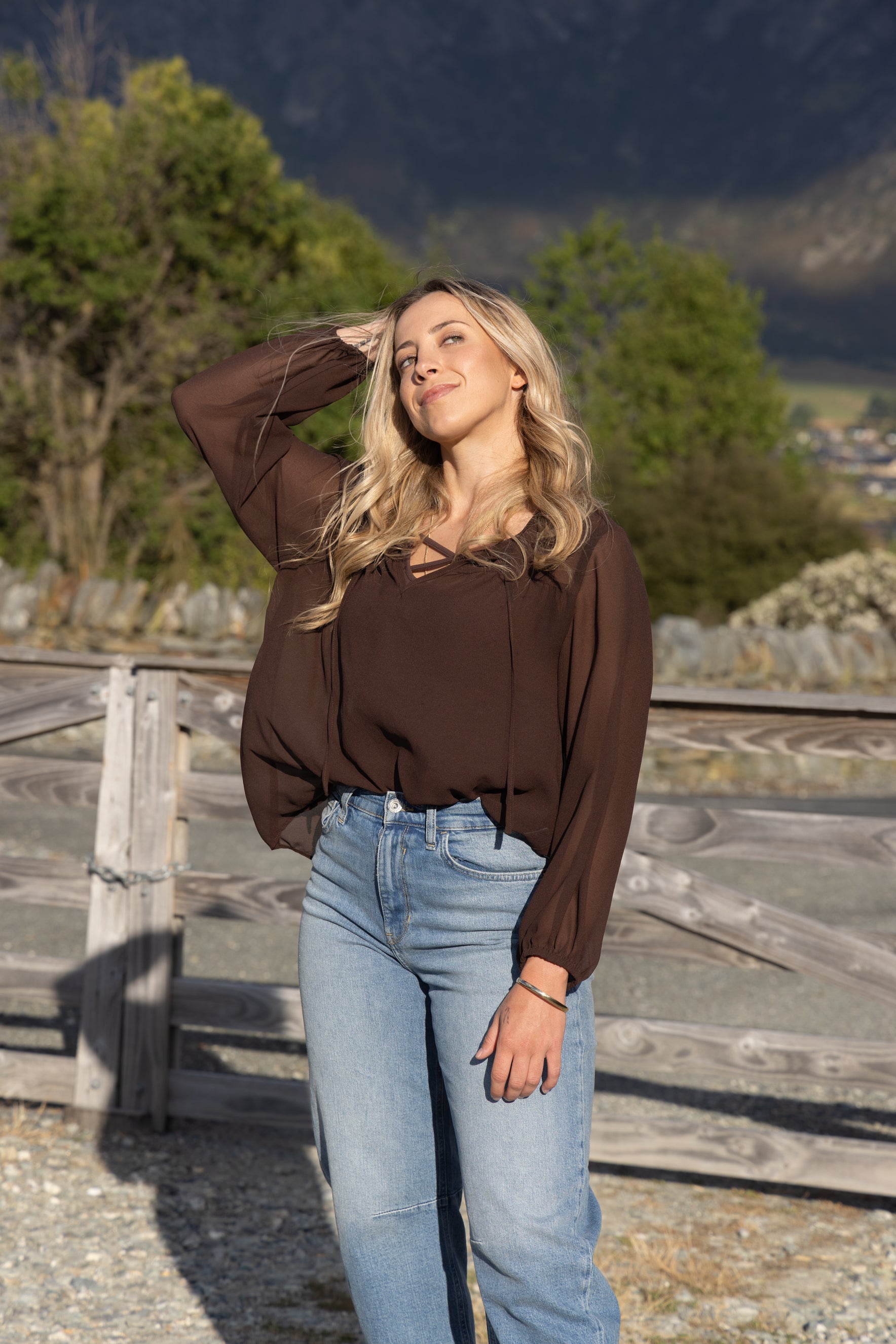 AMY TOP CHOCOLAT – Blank Space