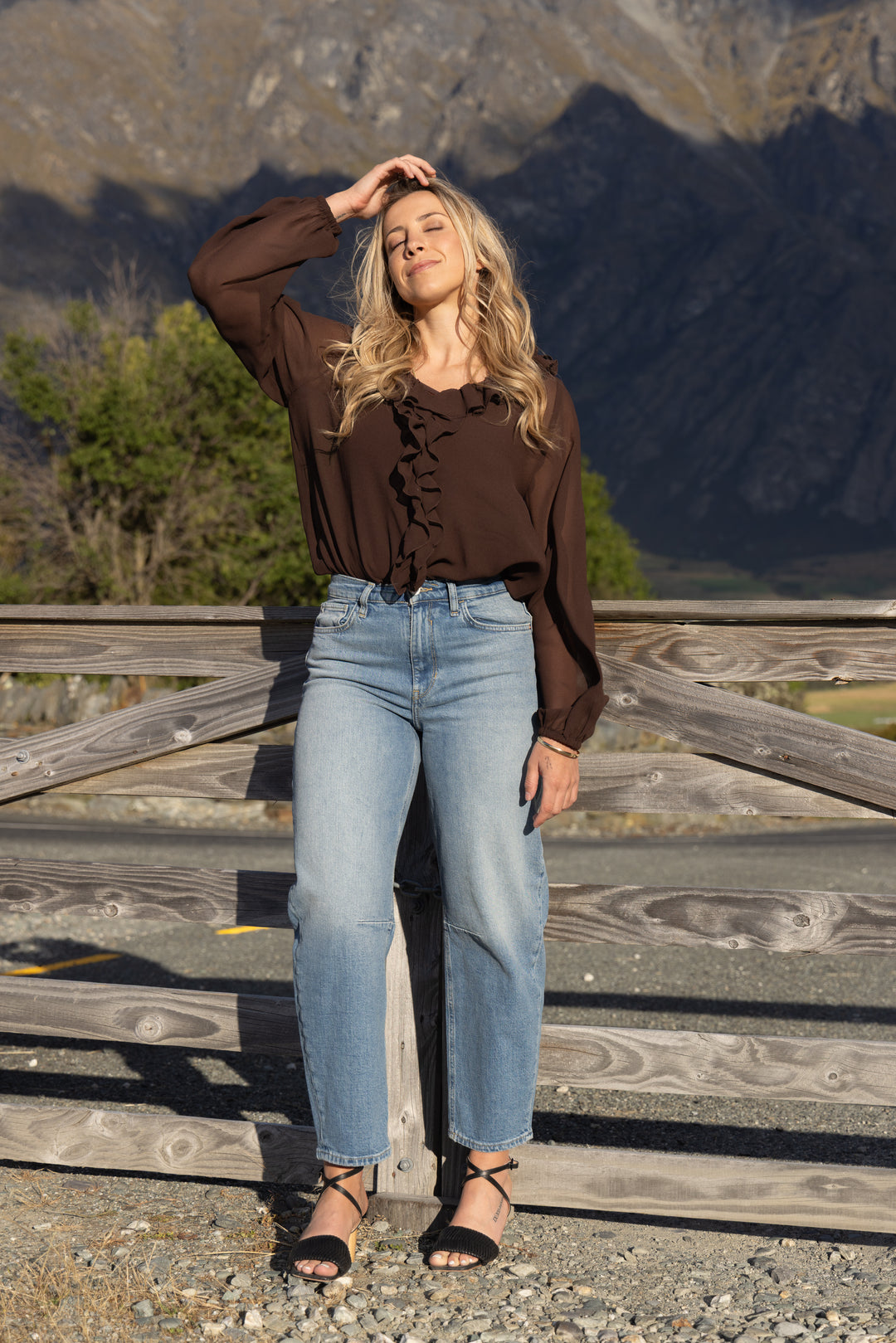SARAH TOP CHOCOLAT – Blank Space