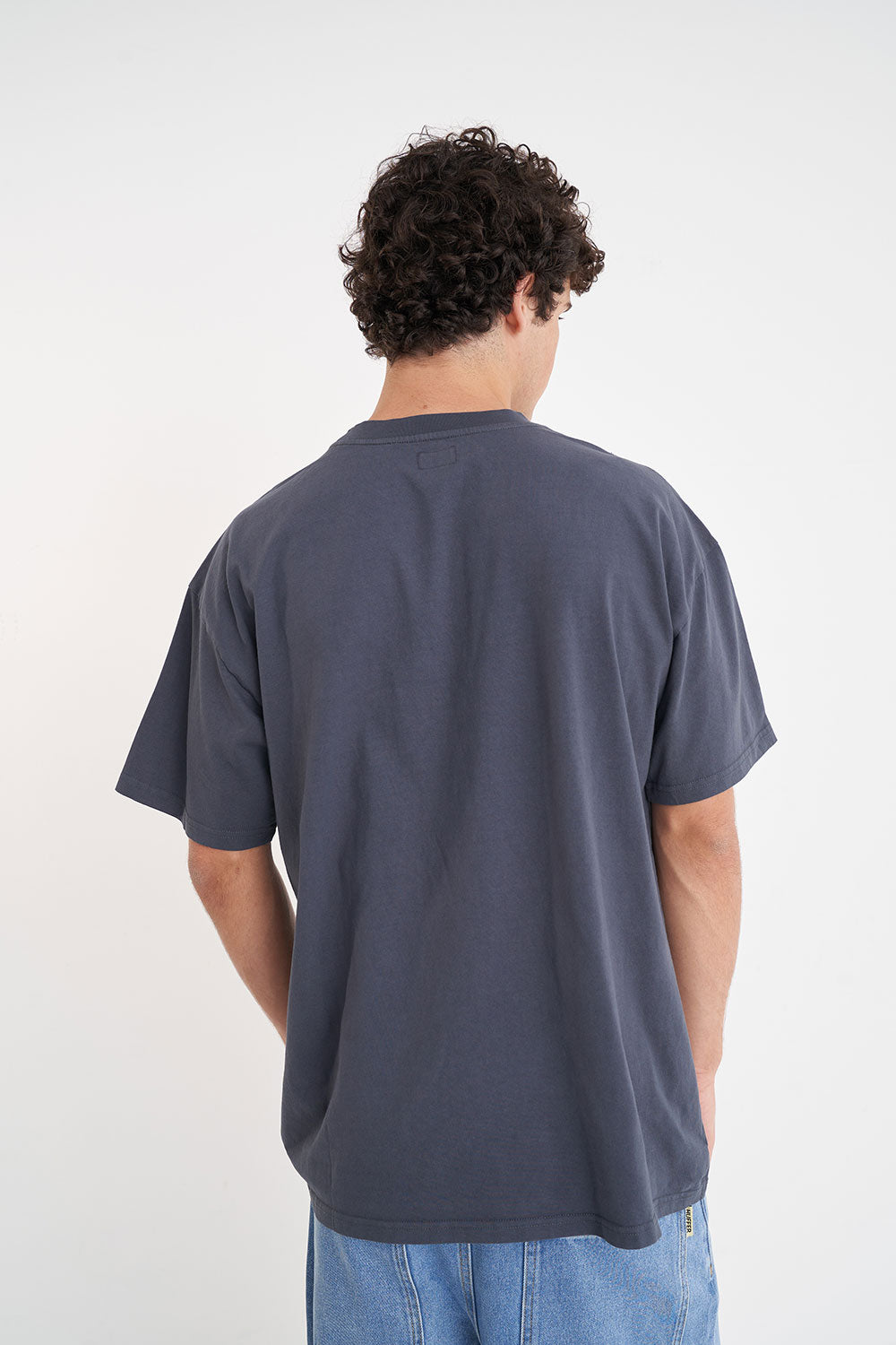 BLOCK TEE 220 CASED ASPHALT – Blank Space The Store