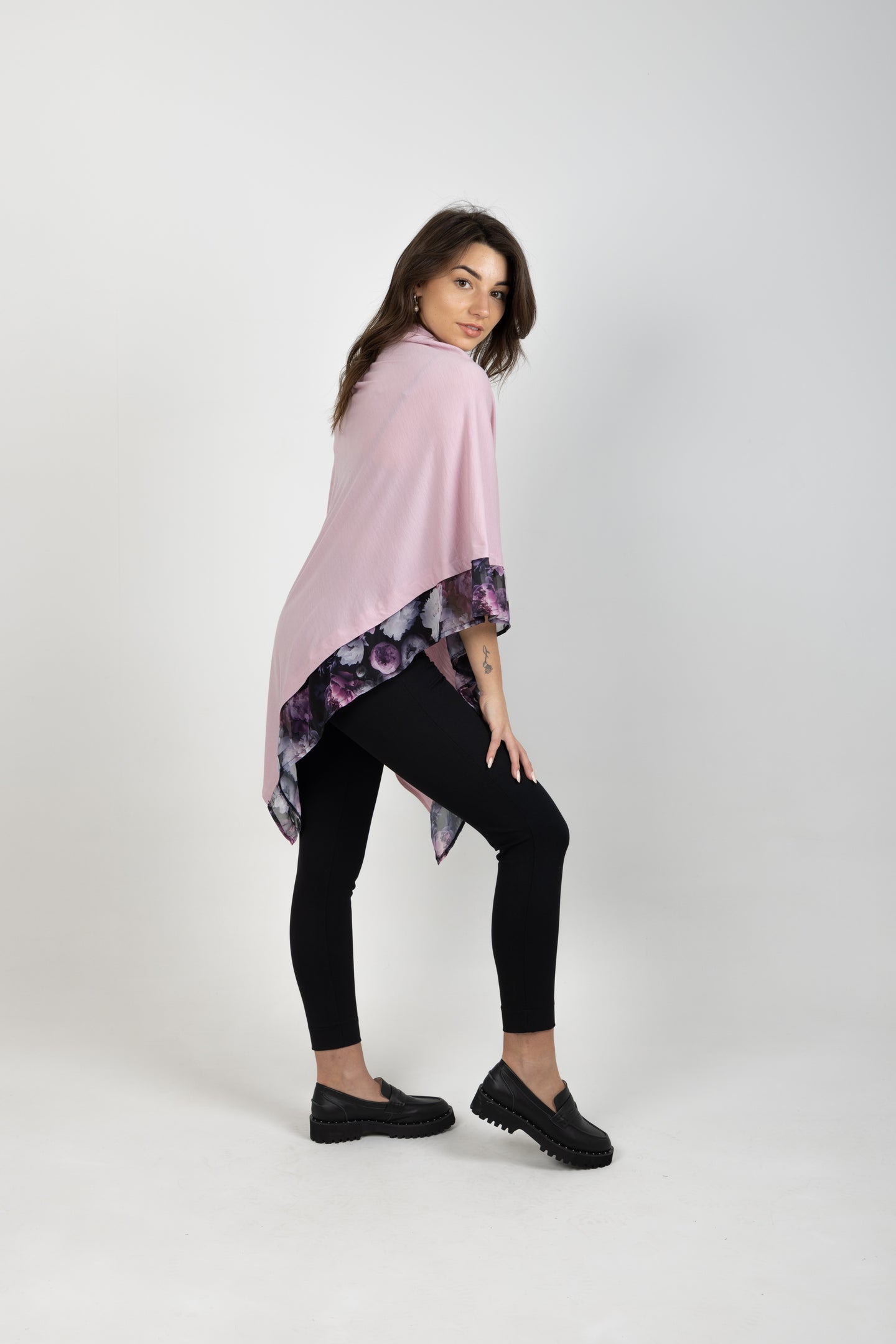 EMILY MERINO DUSKY PINK MOONLIGHT GAREN – Blank Space