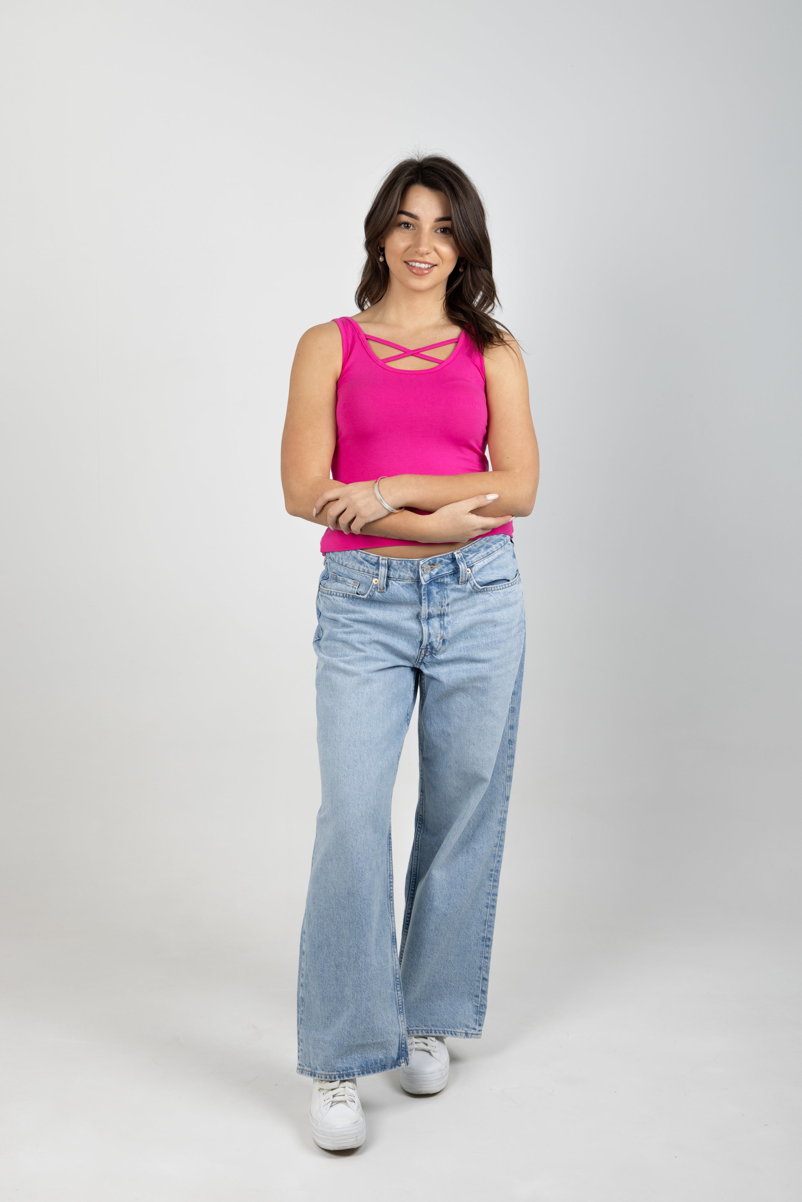 ARIANA TANK SHOCKING – Blank Space