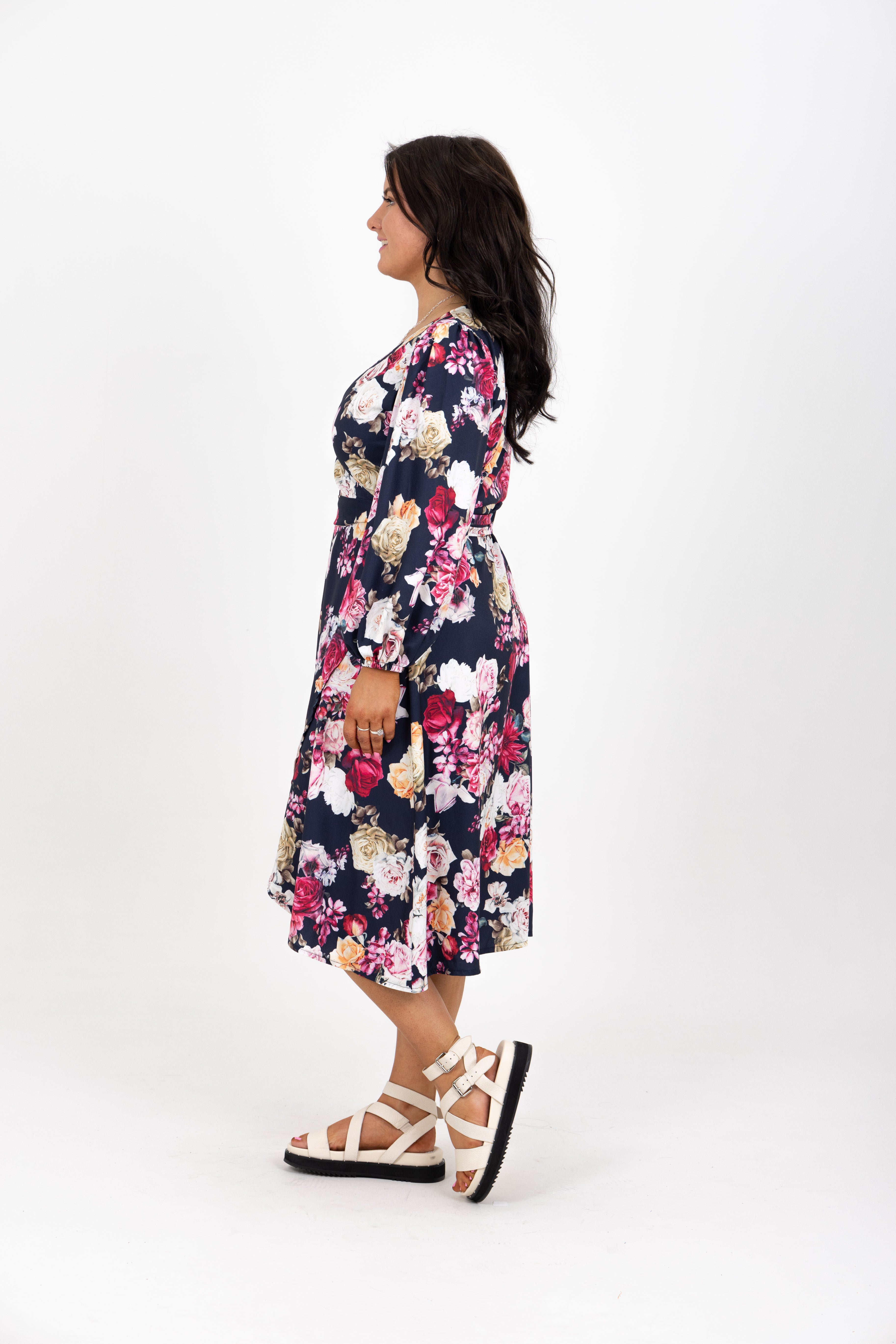 VIOLET DRESS UNDER THE TUSCAN SUN – Blank Space
