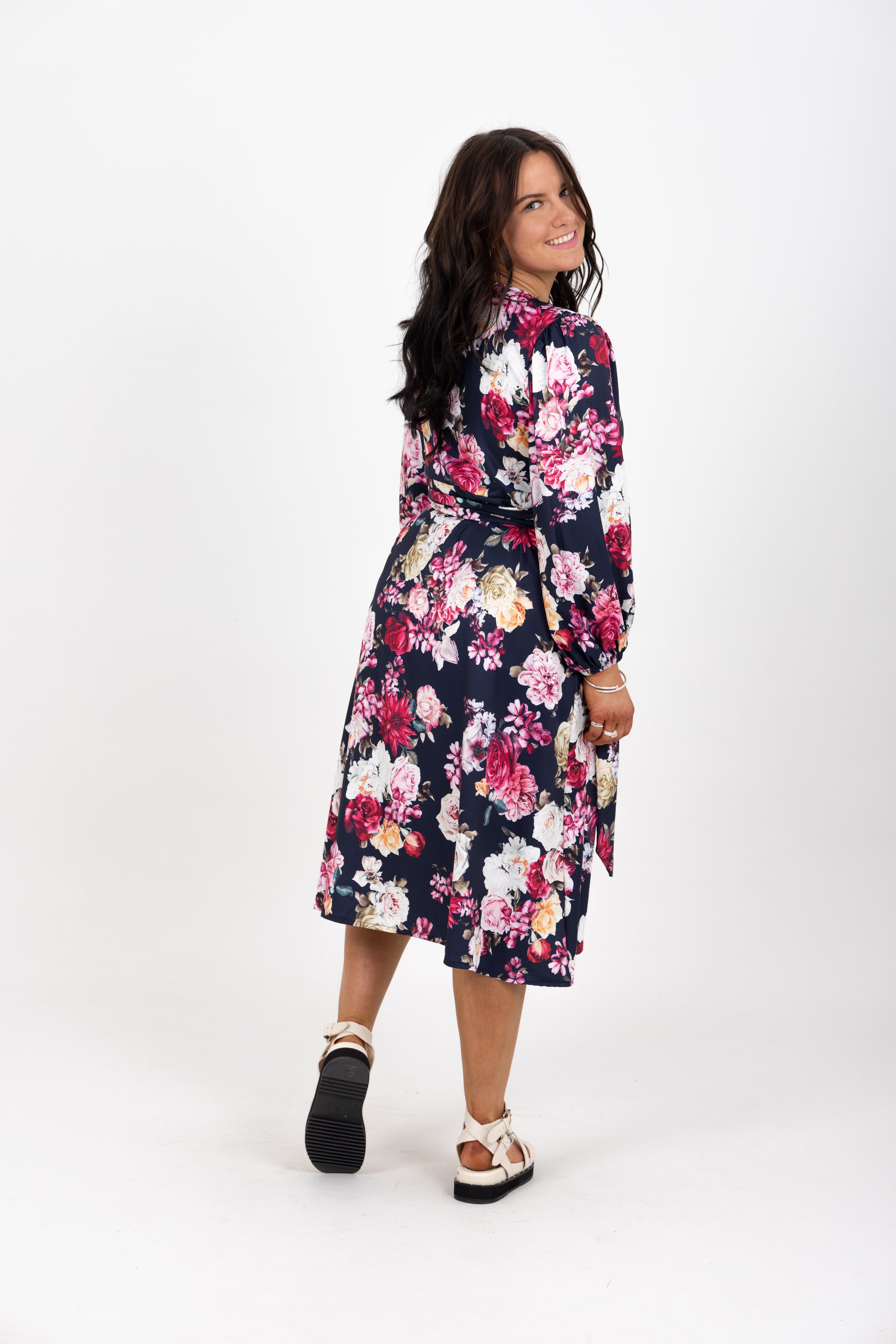 VIOLET DRESS UNDER THE TUSCAN SUN – Blank Space